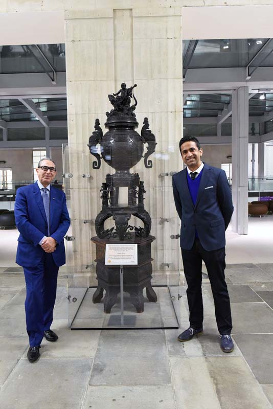 Professor David Khalili lectures at SOAS on the preservation of history ...